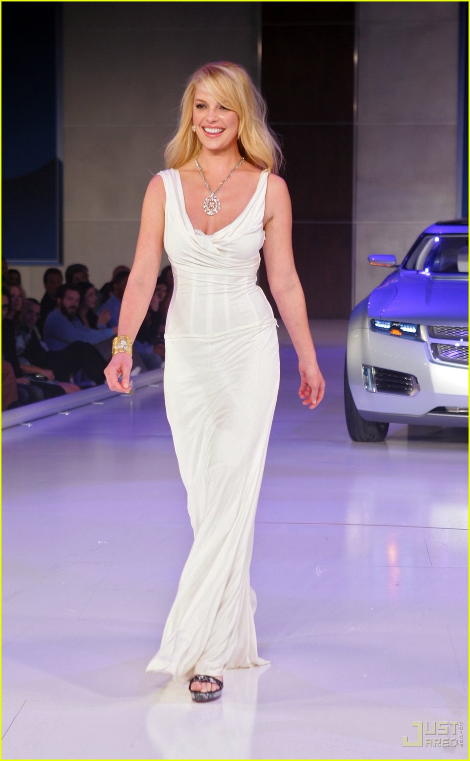 General Motor’s Celebrity Fashion Show — The 2007 GM “Ten” Runway ...