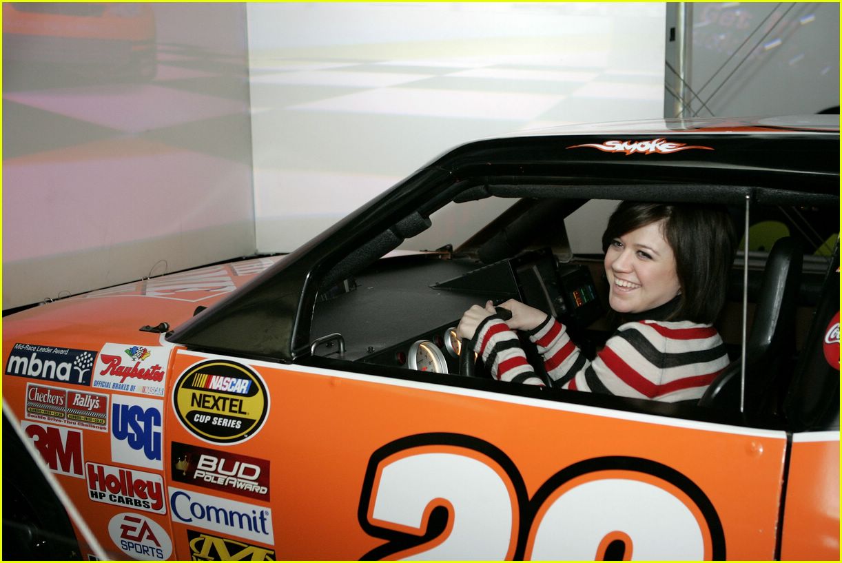 Kelly Clarkson's "One Minute" with NASCAR: Photo 2417888 | Kelly ...