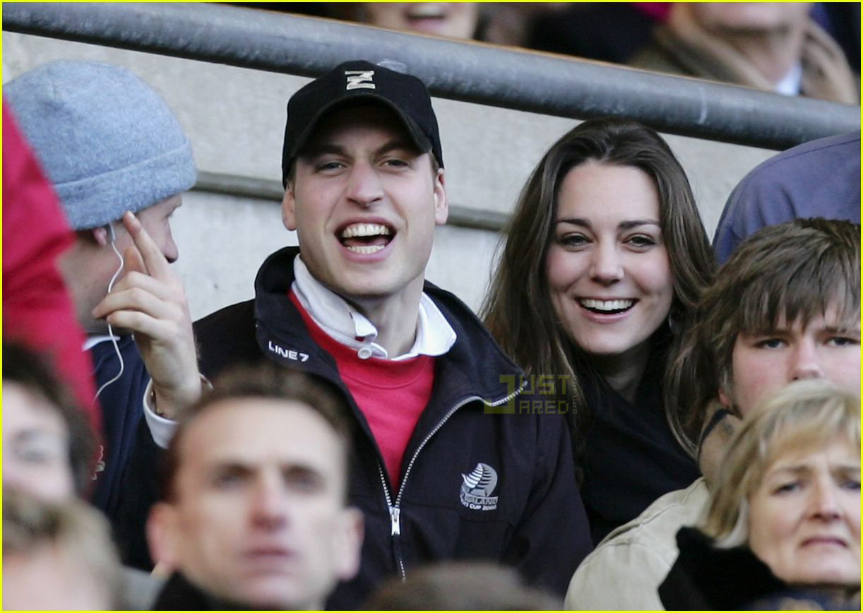 Wills, Kate and Harry Cheer England On: Photo 2418866 | Kate Middleton ...