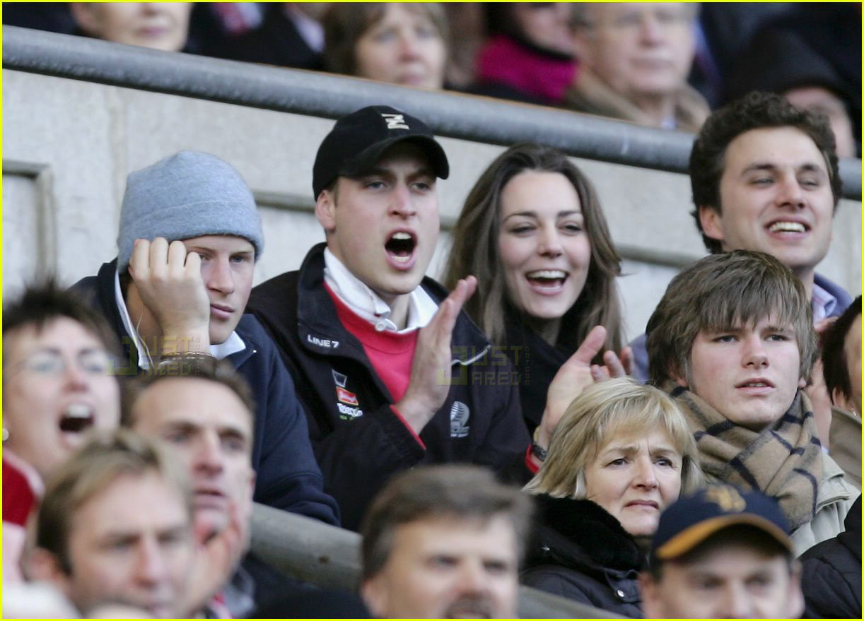 Wills, Kate and Harry Cheer England On: Photo 2418868 | Kate Middleton ...