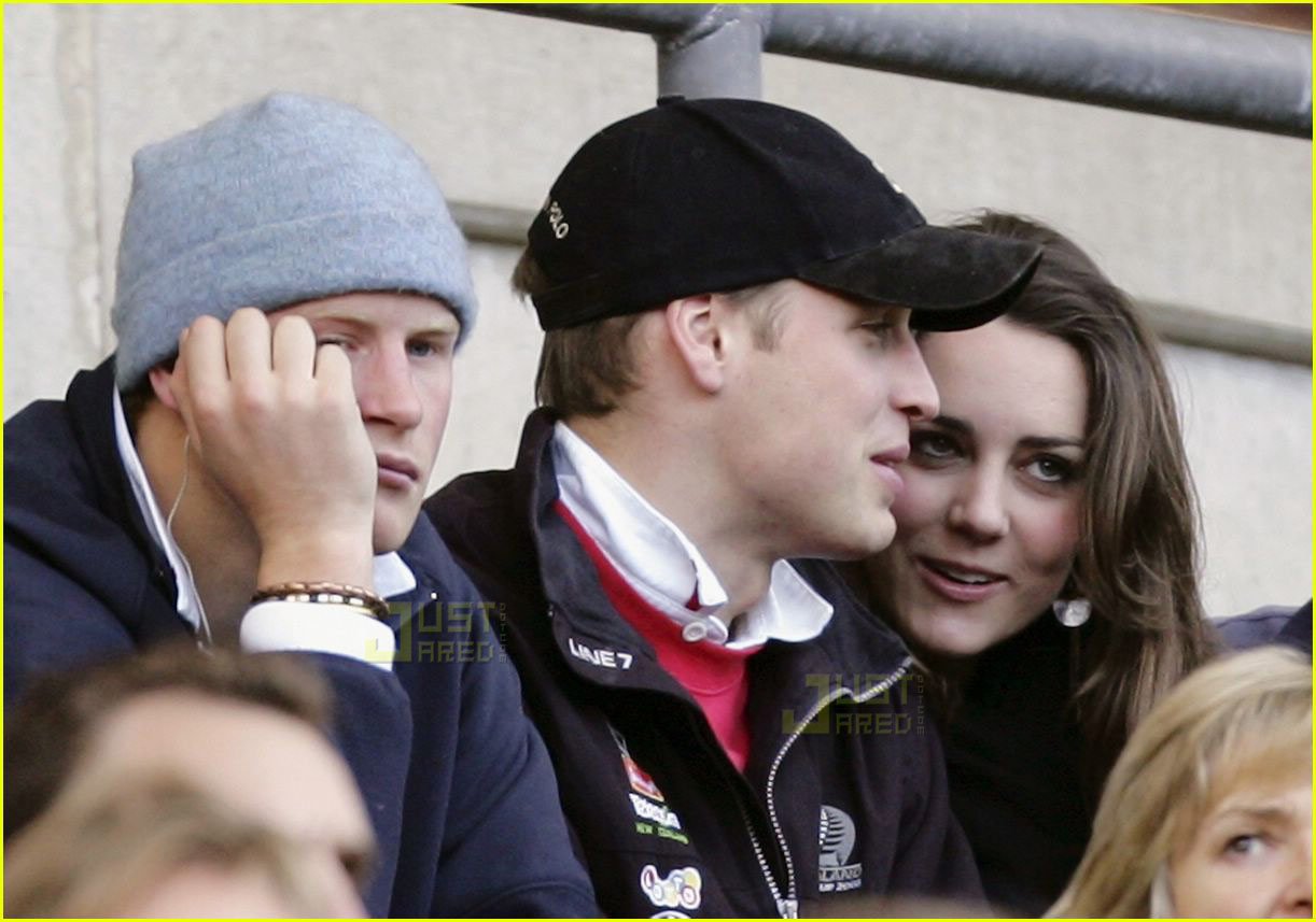 Wills, Kate and Harry Cheer England On: Photo 2418870 | Kate Middleton ...