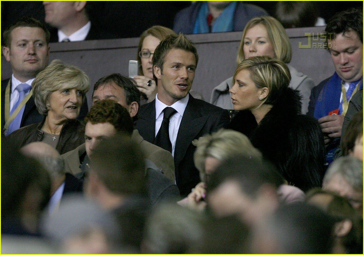 Beckham Says Bye-Bye Britain: Photo 2415633 | David Beckham, Victoria ...