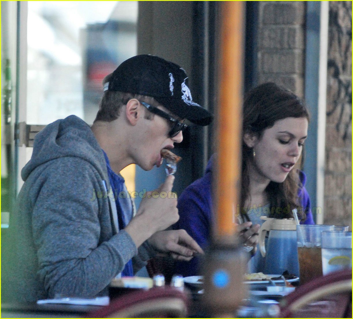 Hayden Christensen And Rachel Bilson