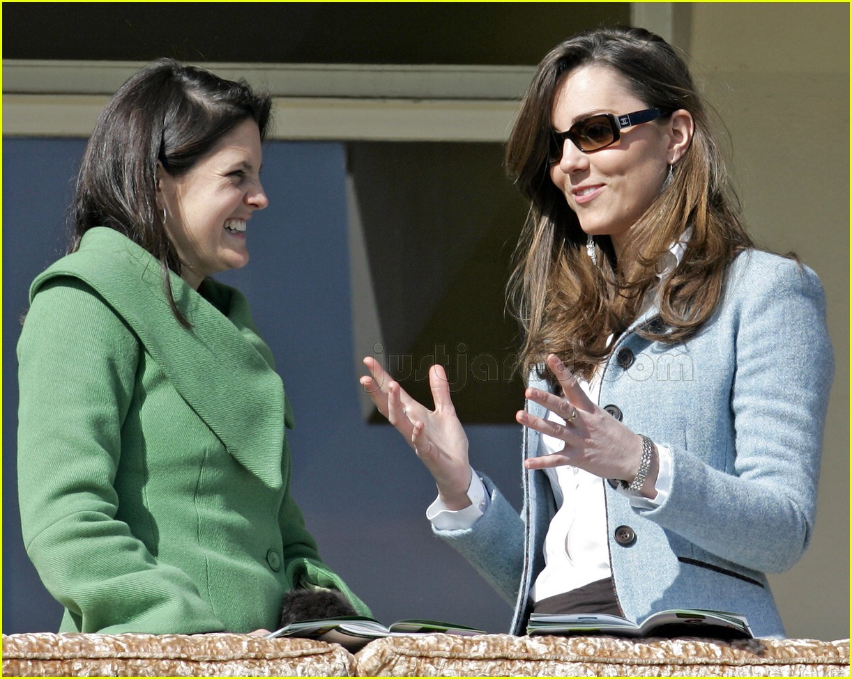 Kate Middleton Ponies Up Alone: Photo 2415034 | Kate Middleton, Prince ...