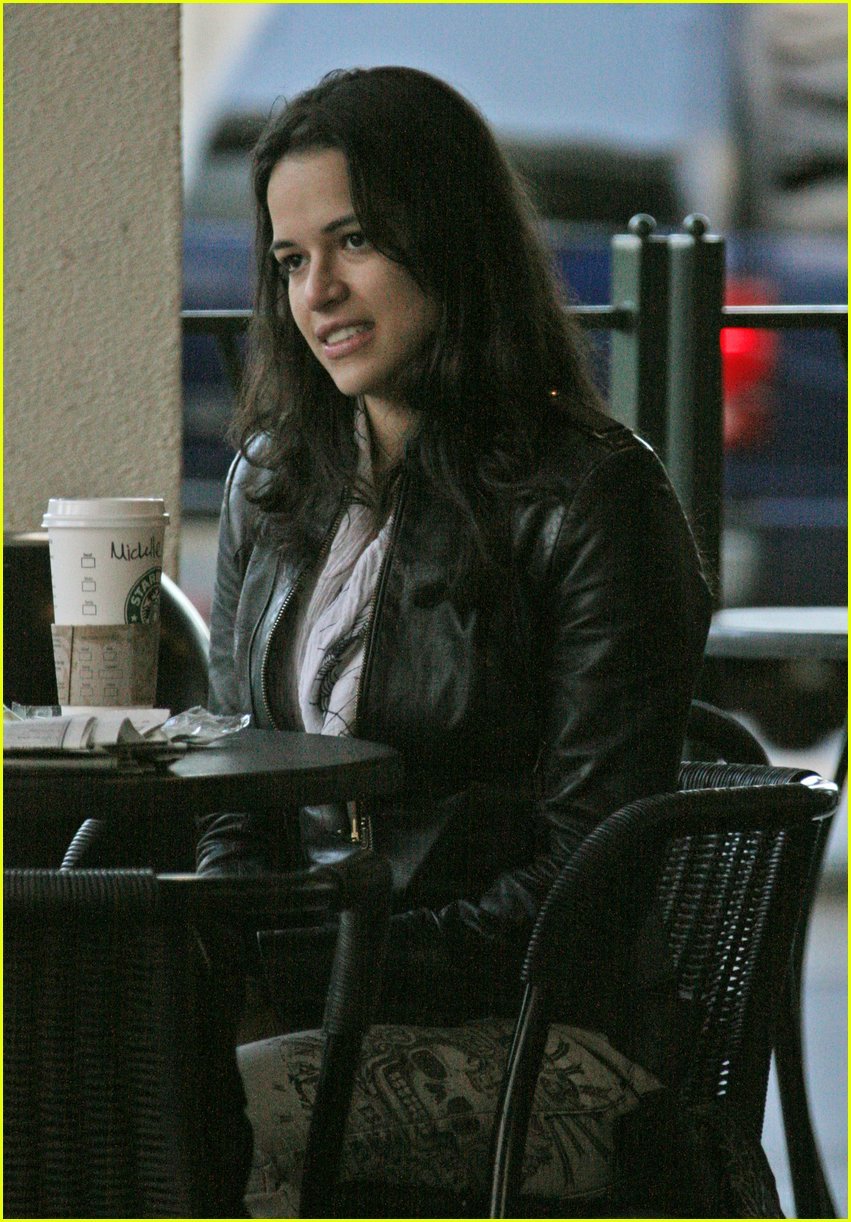 Michelle Rodriguez and the Mystery Male: Photo 2416742 | Celebrity ...