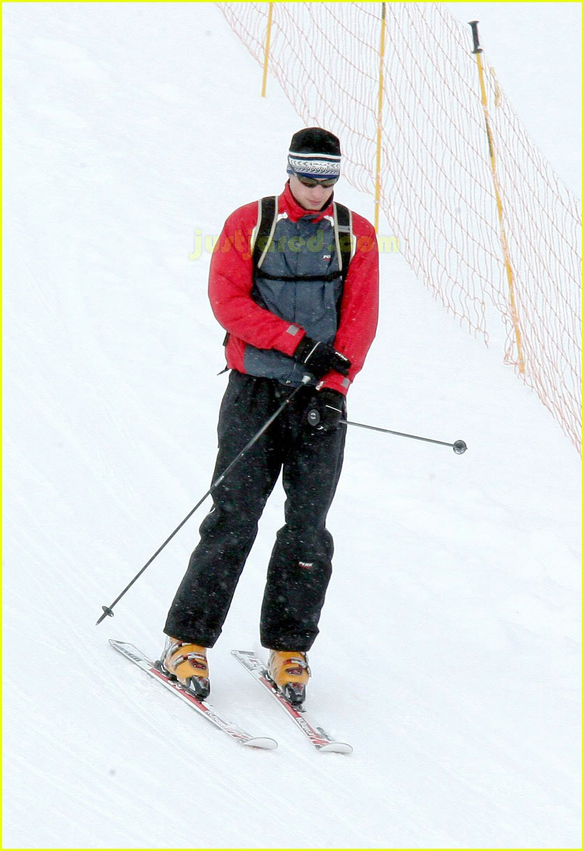 Prince William's Swiss Skiing Trip: Photo 2415817 | Kate Middleton ...