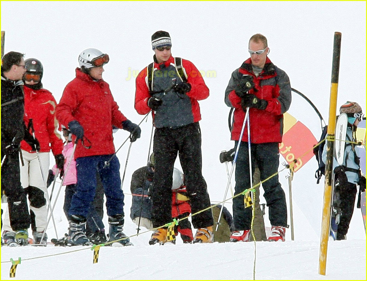 Prince William's Swiss Skiing Trip: Photo 2415822 | Kate Middleton ...