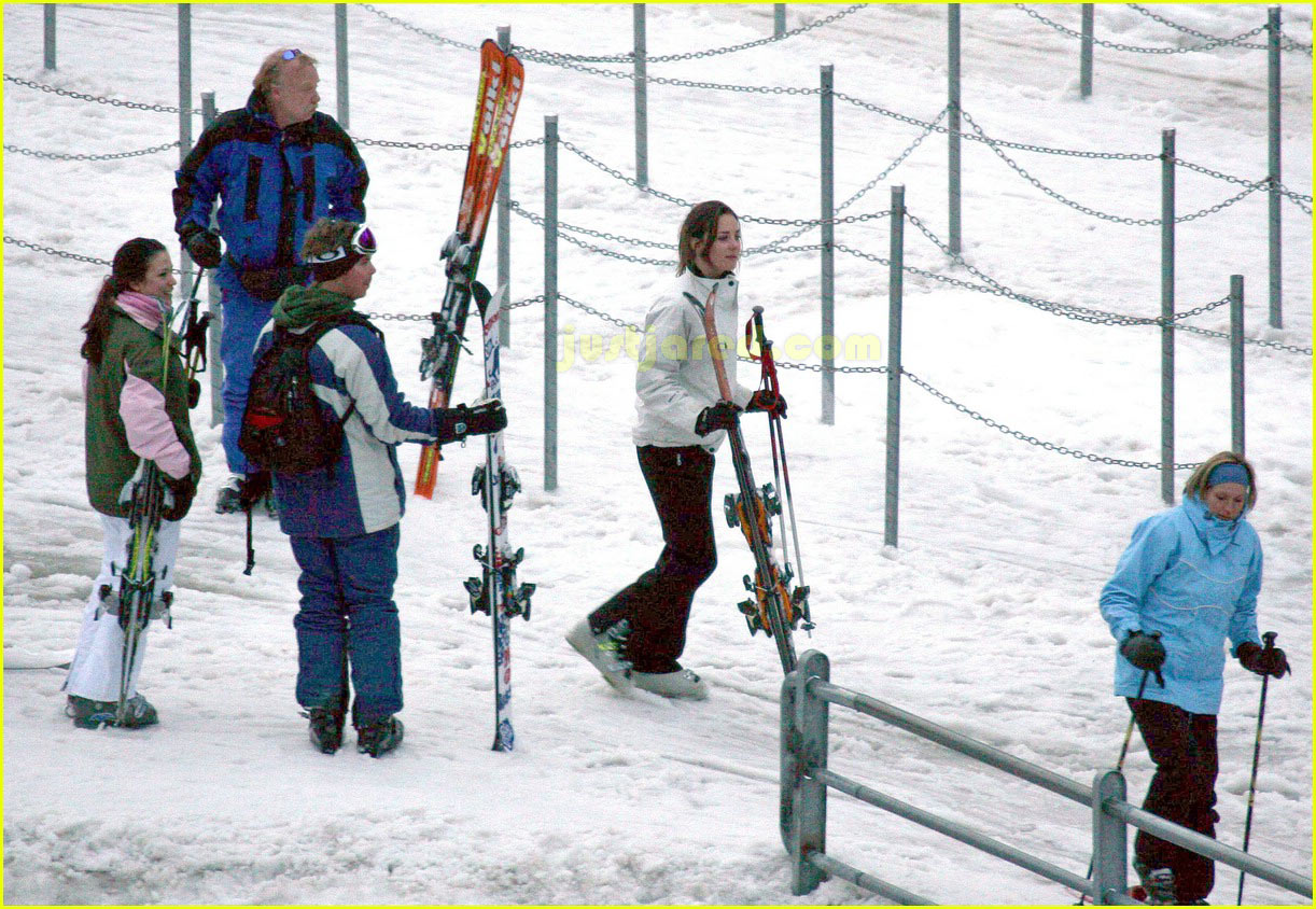 Prince William's Swiss Skiing Trip: Photo 2415824 | Kate Middleton ...