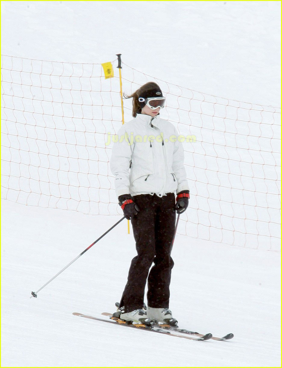 Prince William's Swiss Skiing Trip: Photo 2415832 | Kate Middleton ...