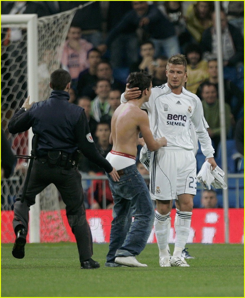 Becks is Back and Better Than Ever: Photo 122141 | David Beckham Photos ...