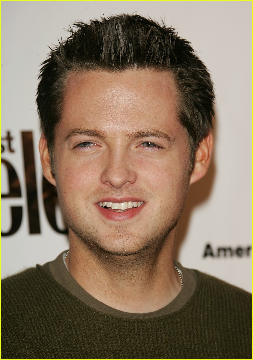 Adam Brody Makes The Hot List: Photo 120961 | Adam Brody, Damien Fahey ...