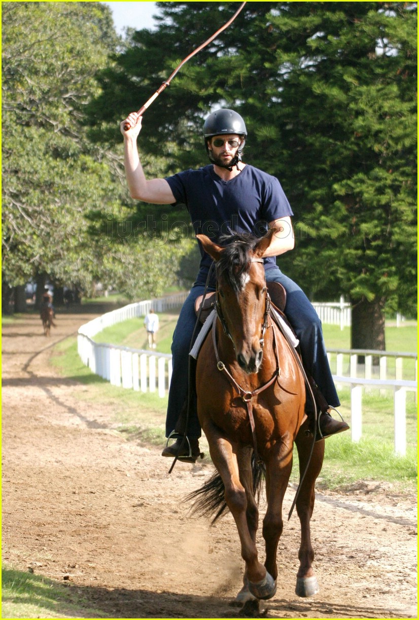 Hugh Jackman Whips it Good: Photo 110761 | David Wenham, Hugh Jackman ...