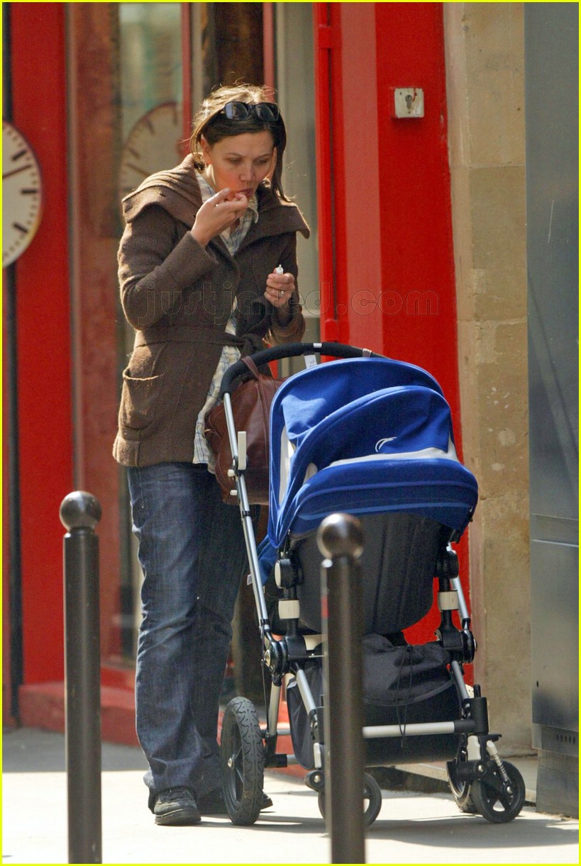 Ramona the Brave Takes Paris: Photo 87691 | Celebrity Babies, Maggie ...