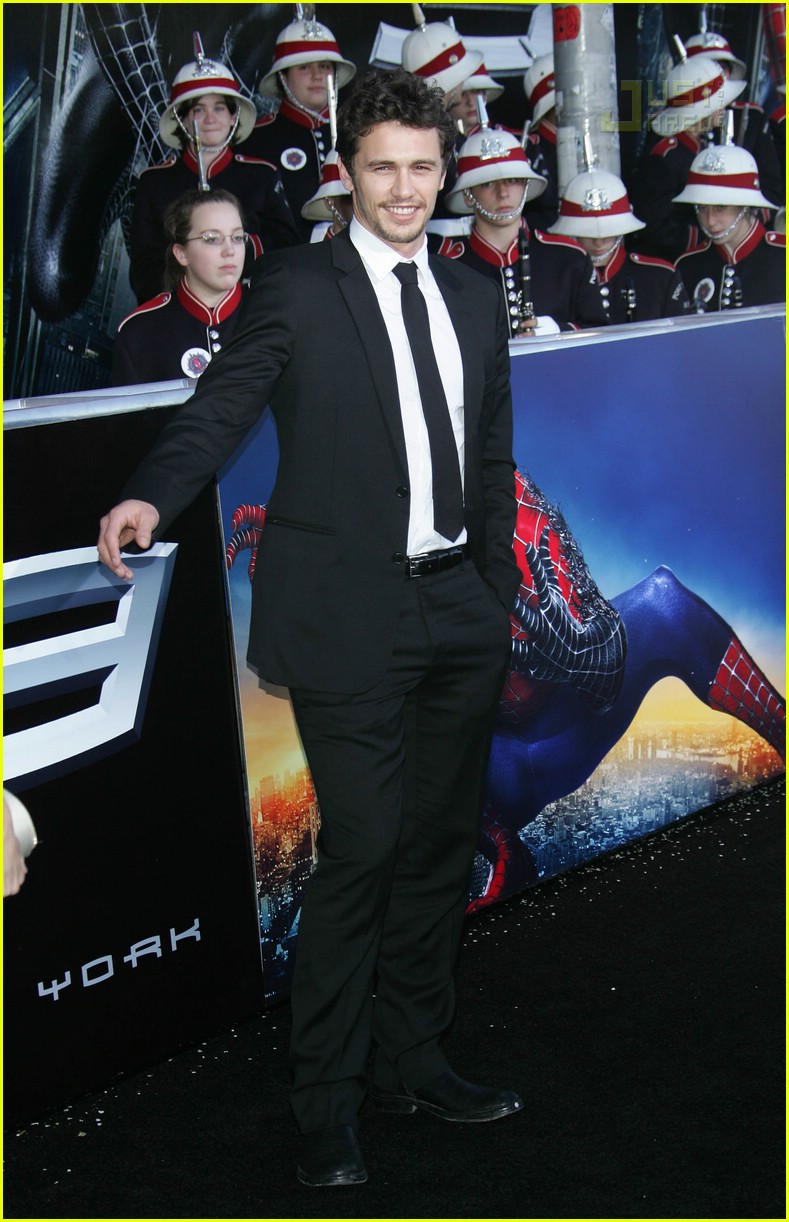 James Franco & Ahna O'Reilly: Cutest Spidey Couple: Photo 137911 | Ahna ...