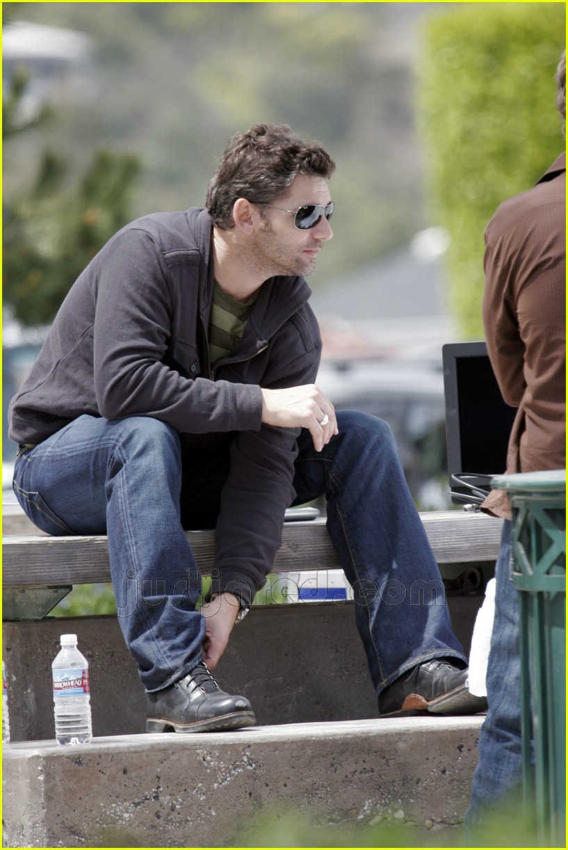 Bana's Movie Bombs: Photo 145921 | Eric Bana, Kelly Ripa, Regis Philbin ...