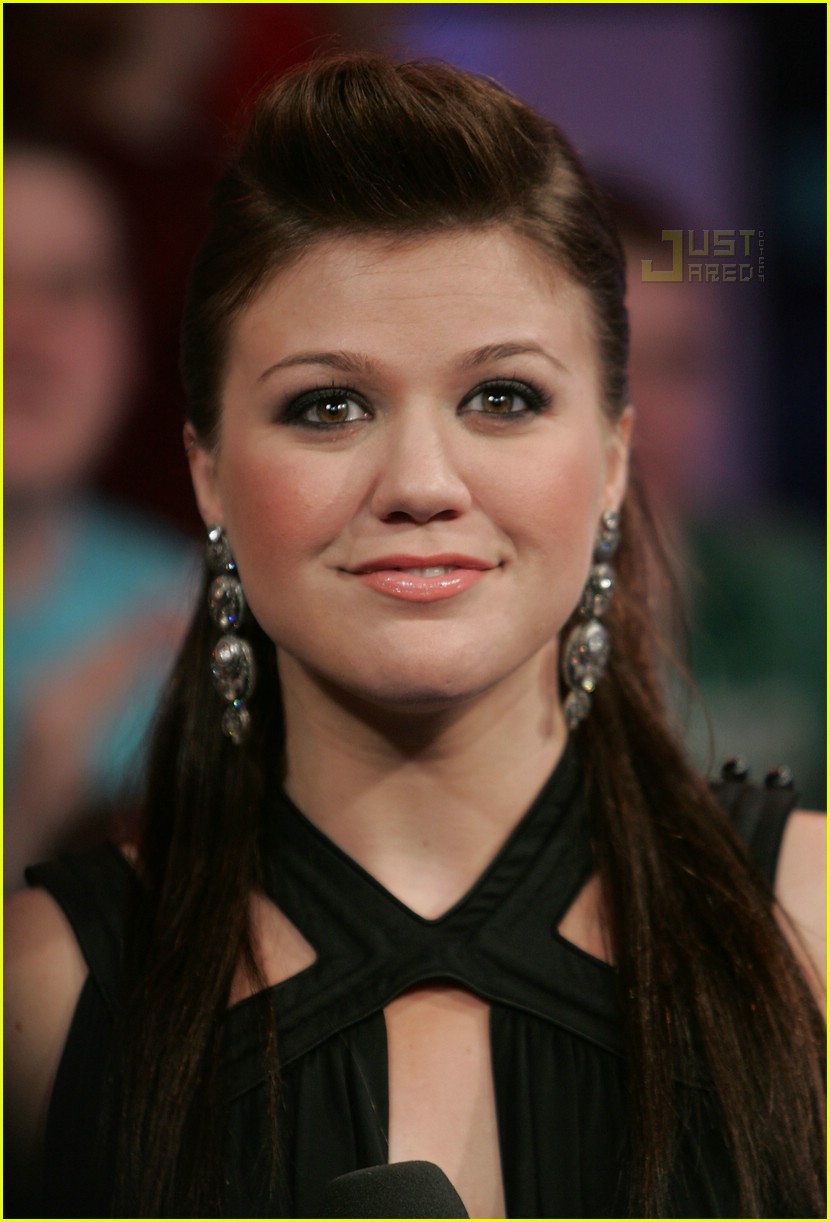 Kelly Clarkson @ TRL: Photo 156781 | Kelly Clarkson, TRL Photos | Just ...