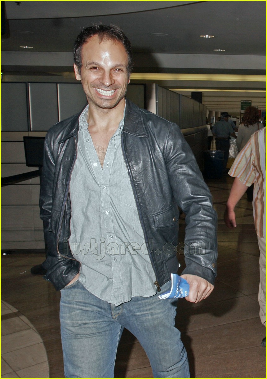 McPhee Catches Her McFlight: Photo 157461 | American Idol, Katharine ...