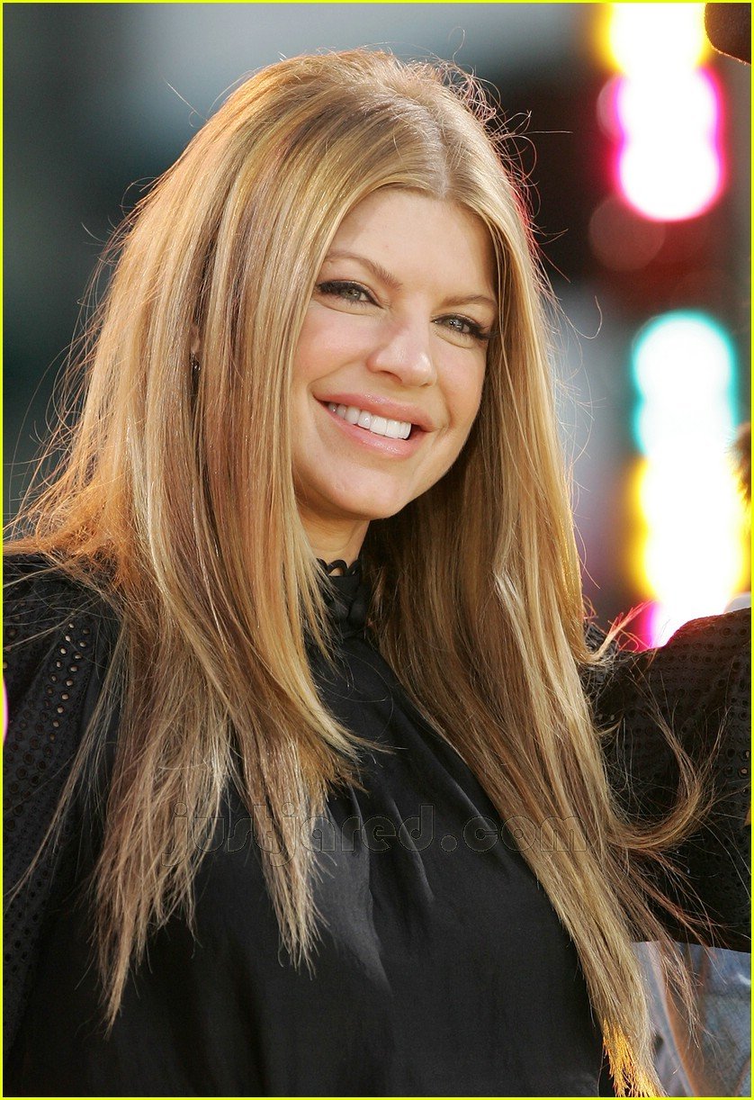 Photo: fergie good morning america 14 | Photo 192481 | Just Jared