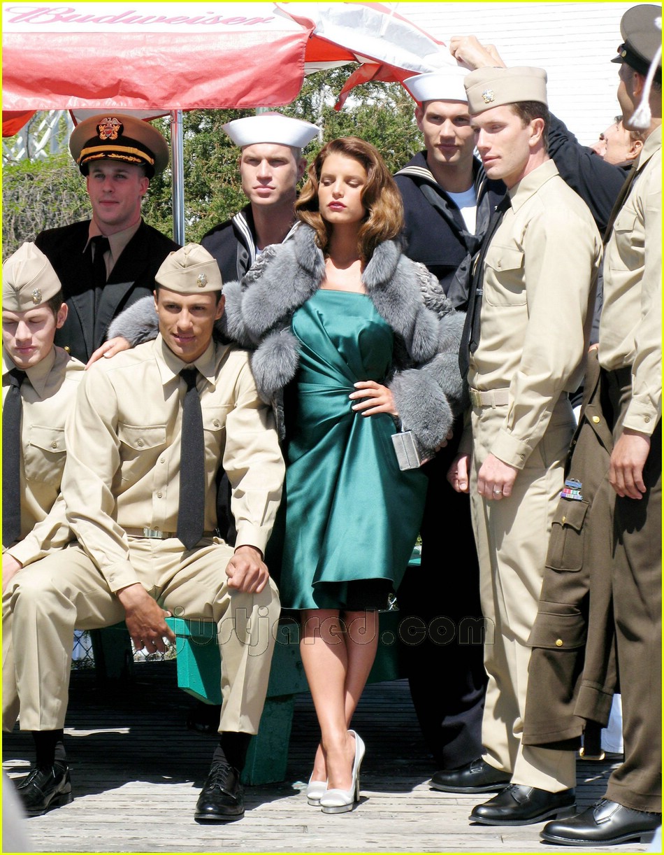 Jessica Simpson is a Balloon Babe: Photo 156111 | Jessica Simpson ...