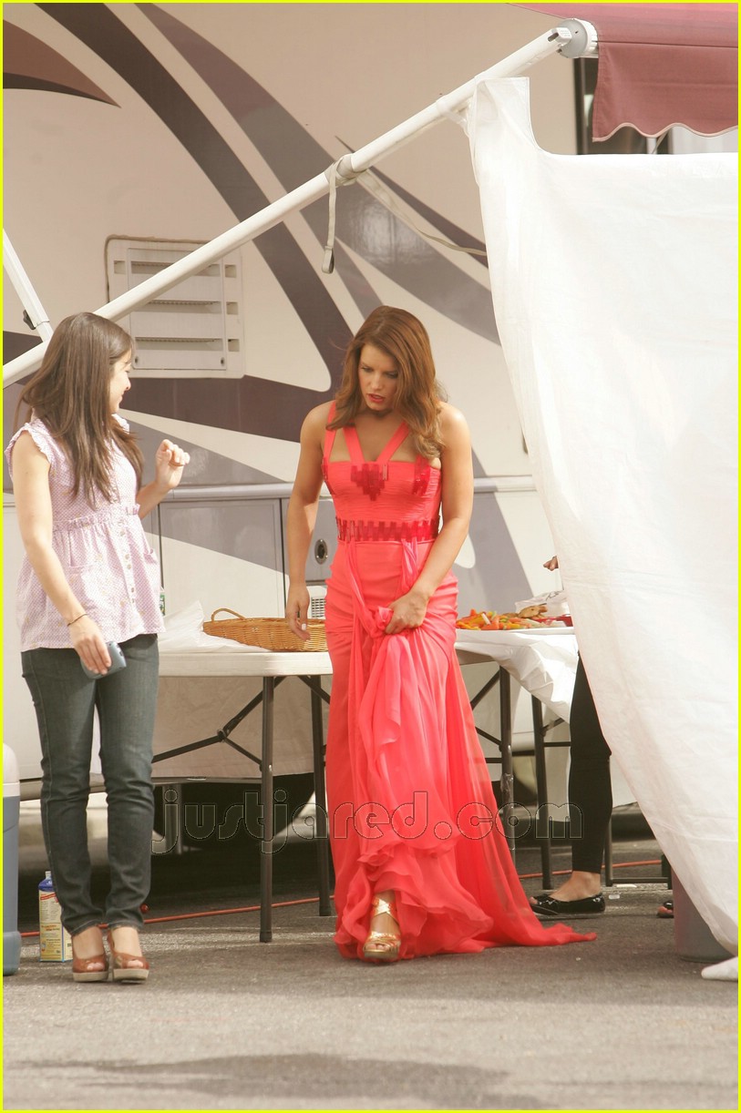 Jessica Simpson is a Balloon Babe: Photo 156331 | Jessica Simpson ...