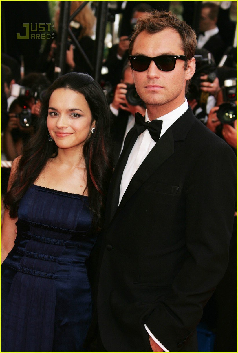 Law's Link-Up With Jones: Photo 169031 | Jude Law, Norah Jones Pictures ...