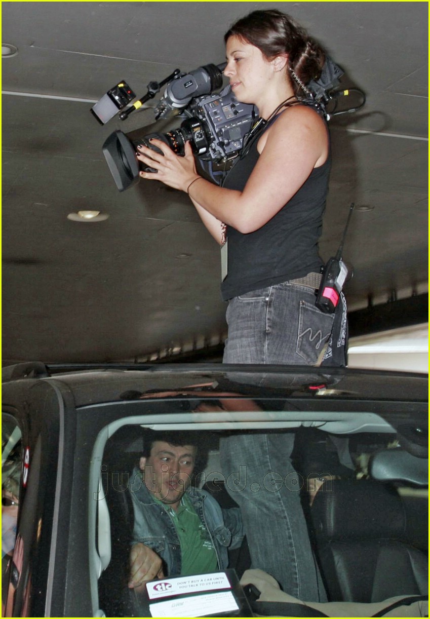 Posh is Armed With Own Film Crew: Photo 168311 | Victoria Beckham ...