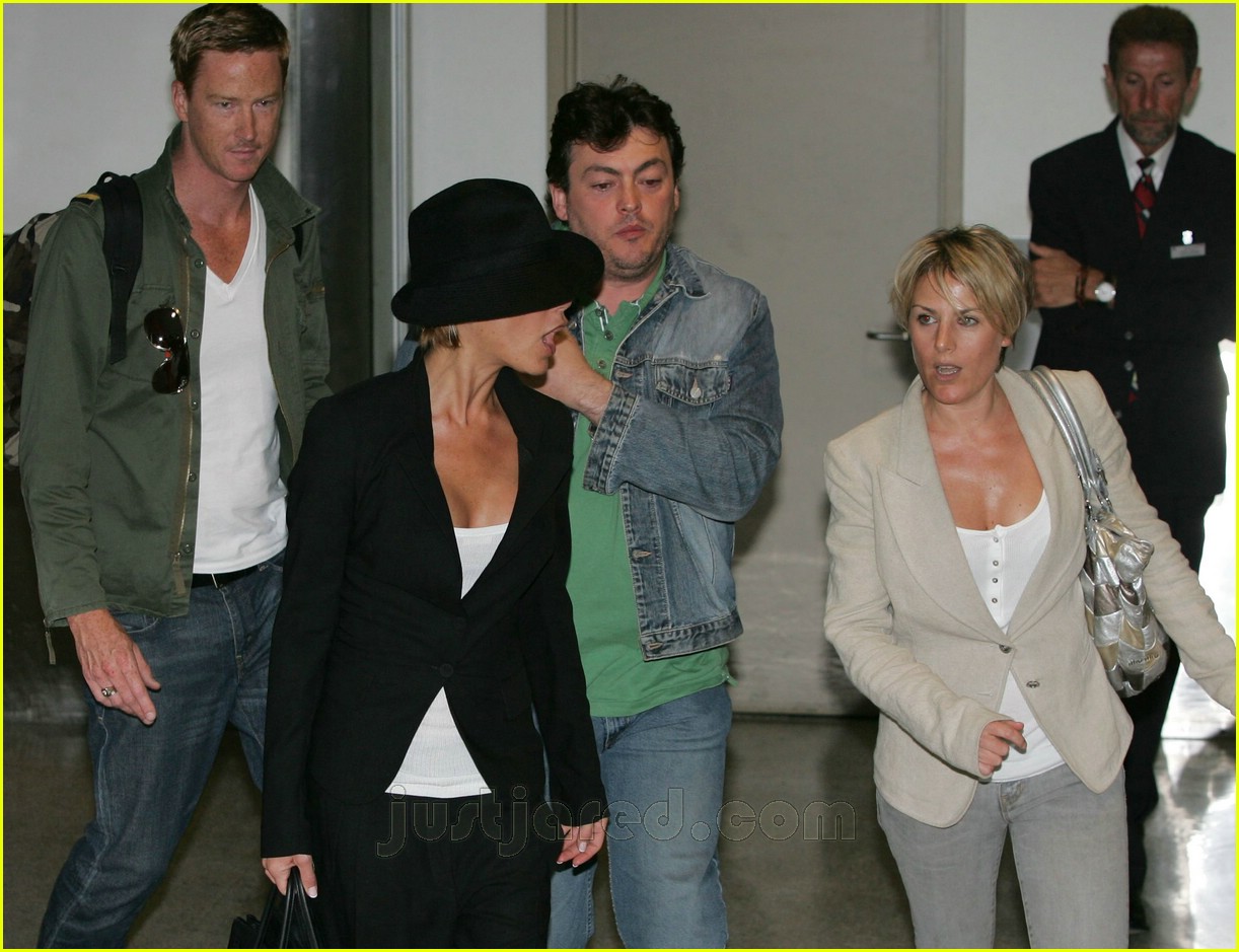 Posh is Armed With Own Film Crew: Photo 168381 | Victoria Beckham ...