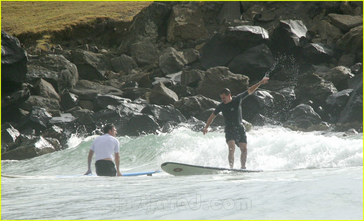 Ben Affleck Has Snug Shorts: Photo 455491 | Ben Affleck, Matt Damon ...