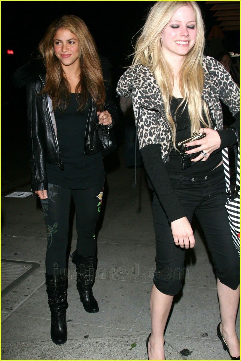 Avril + Shakira Duet in the Works?: Photo 429231 | Avril Lavigne ...