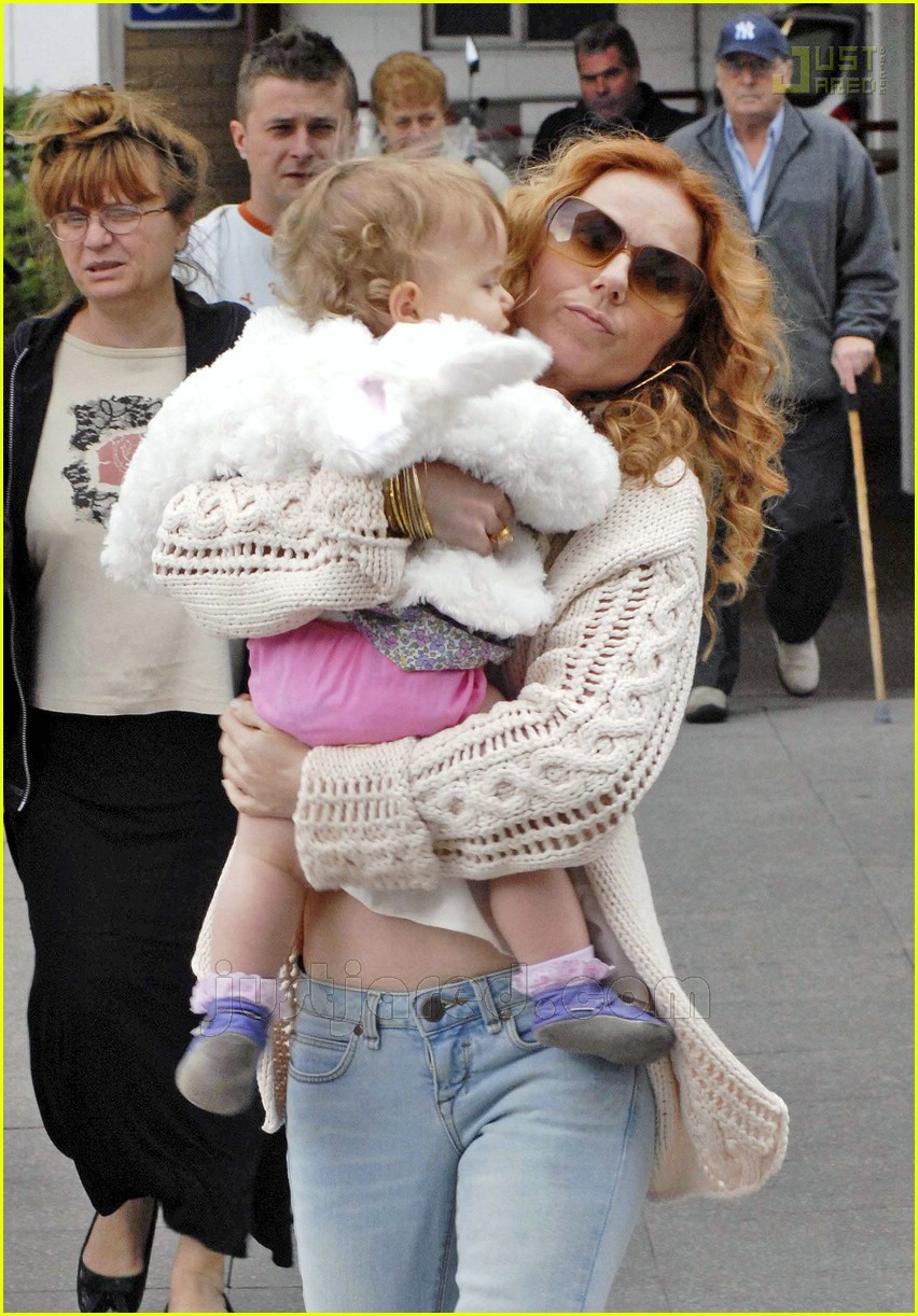 Geri & Bluebell's Shopping Spree: Photo 459041 | Pictures | Just Jared