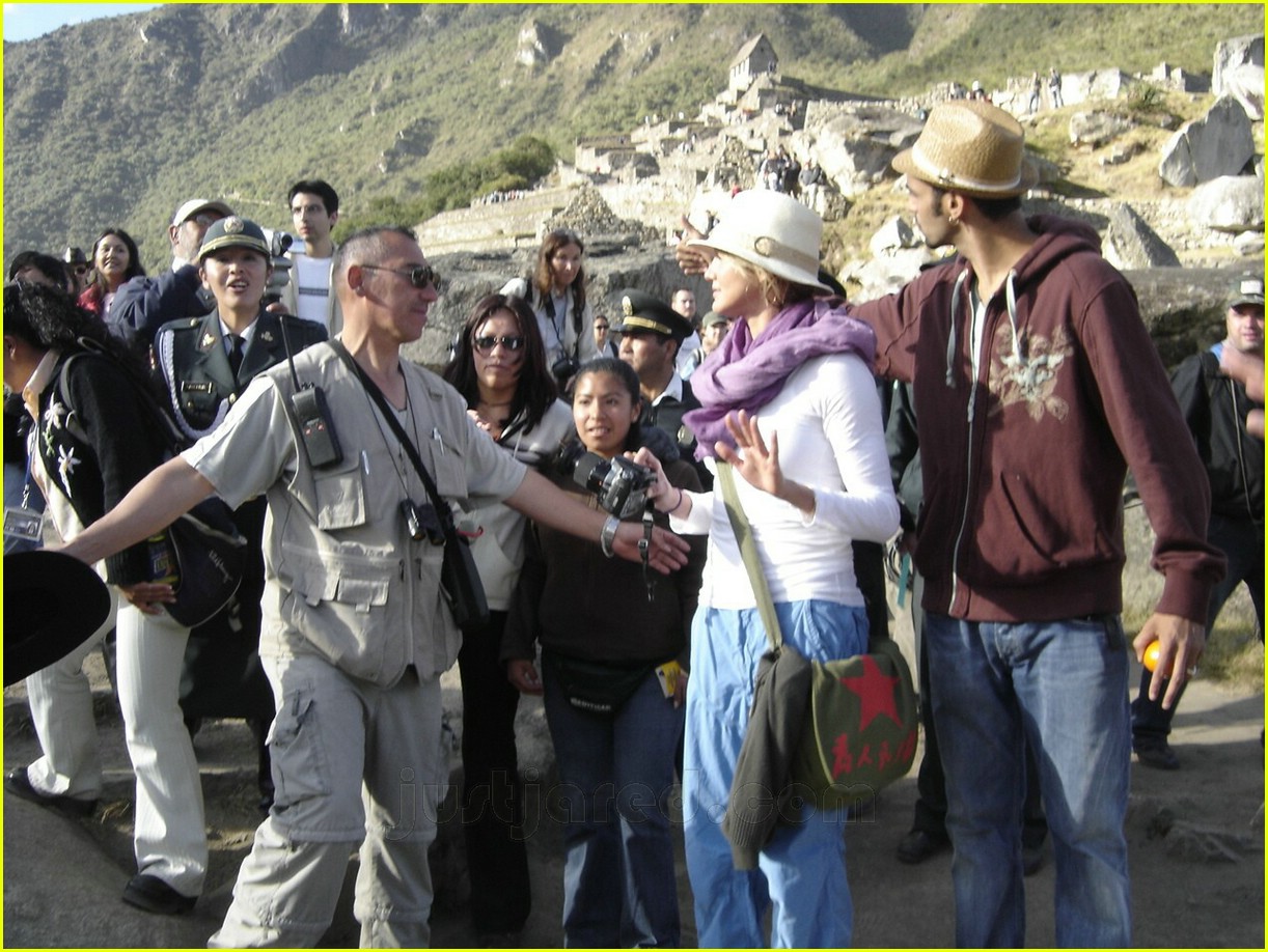 Cameron Diaz Apologizes to Peru: Photo 457411 | Photos | Just Jared ...