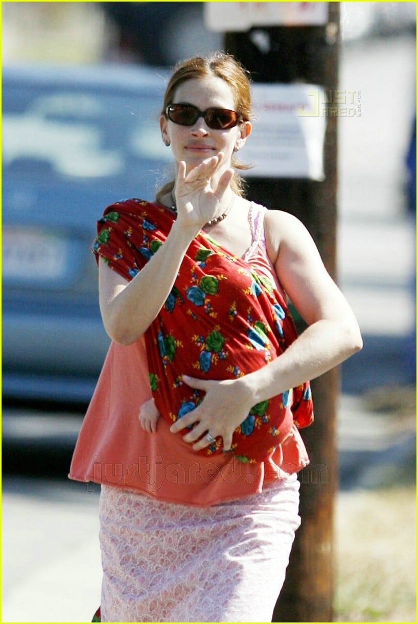 Henry Moder: First Pictures of Julia Roberts’ New Son: Photo 465091 ...