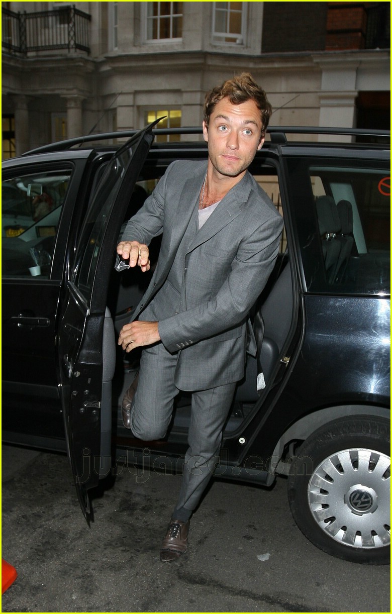 Jude Law is Michael Caine's Mini-Me: Photo 449641 | Jude Law, Michael ...