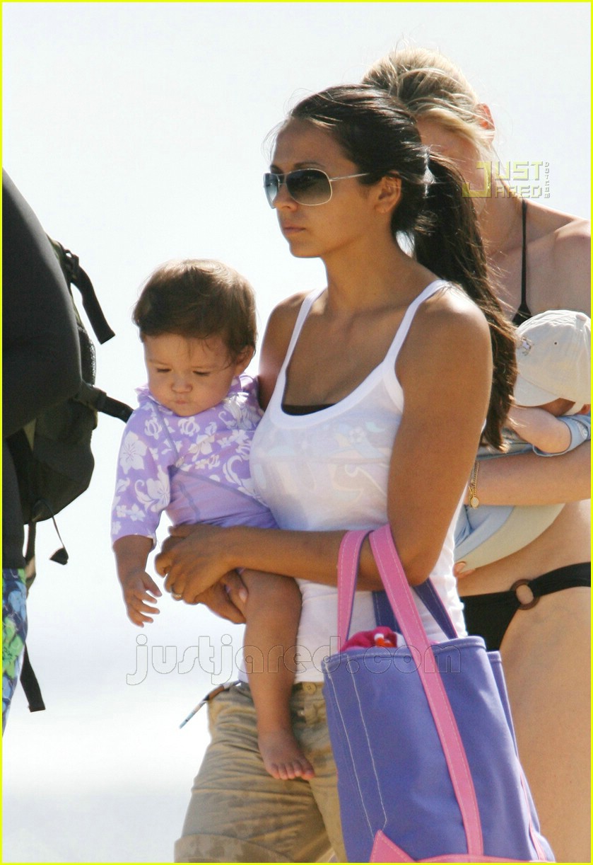 Isabella Damon & Violet Affleck are BFFs: Photo 450771 | Ben Affleck ...