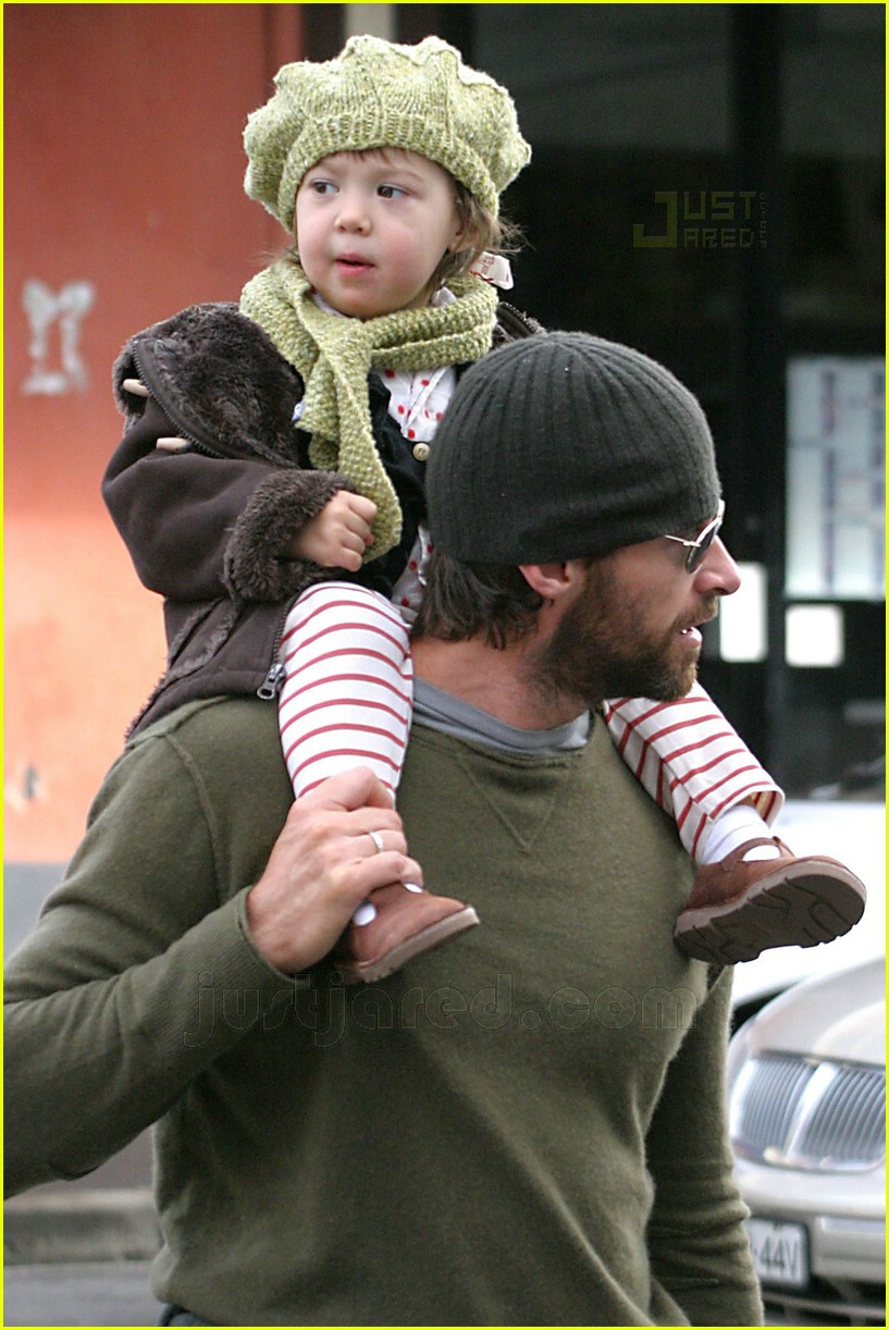 Ava's Sunday Shoulder Ride: Photo 501051 | Ava Jackman, Celebrity ...