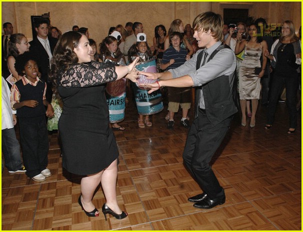 Zac Efron: Good Morning, Baltimore!: Photo 497651 | Amanda Bynes, Zac ...