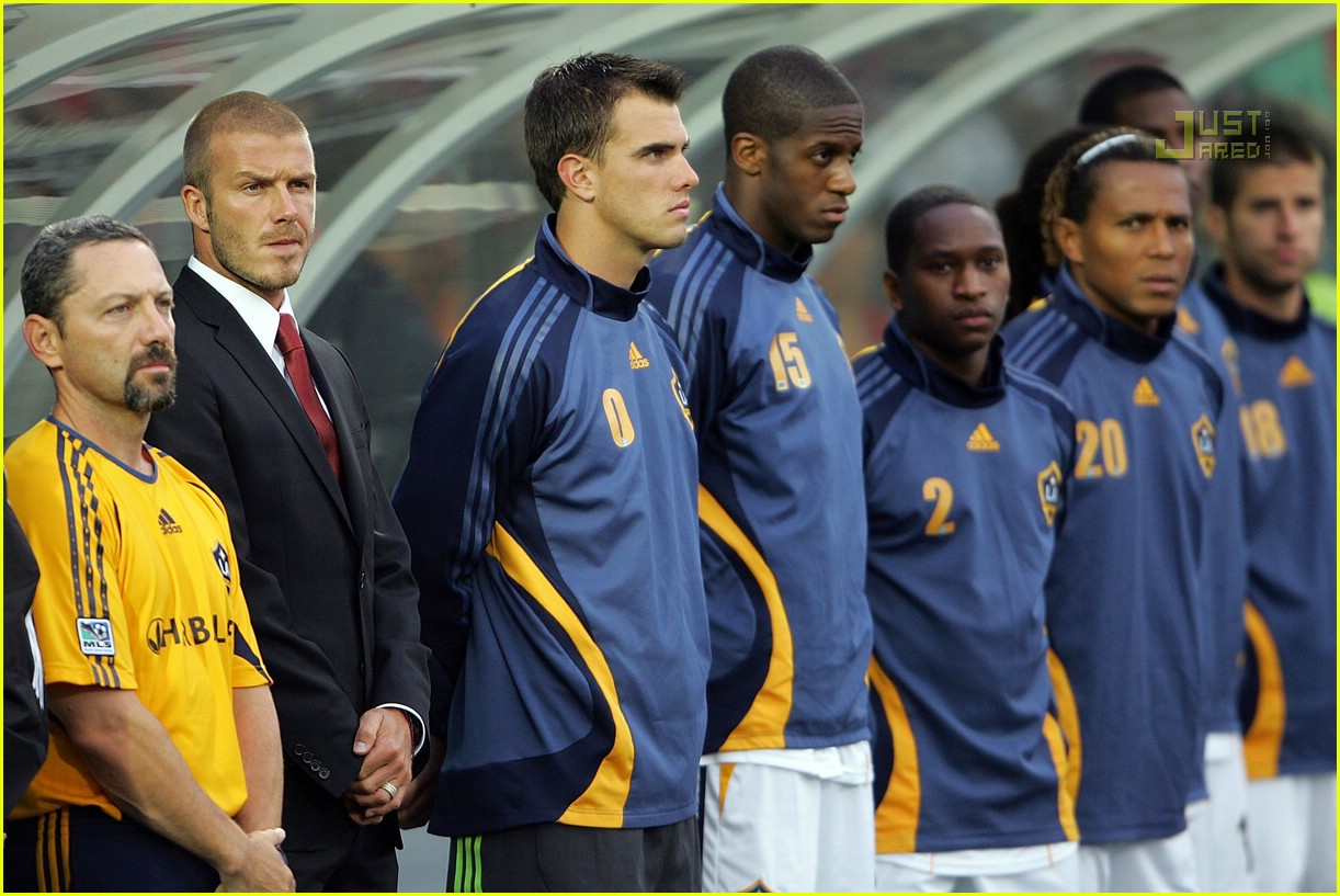 Beckham Benched in Suit: Photo 520921 | David Beckham Photos | Just ...
