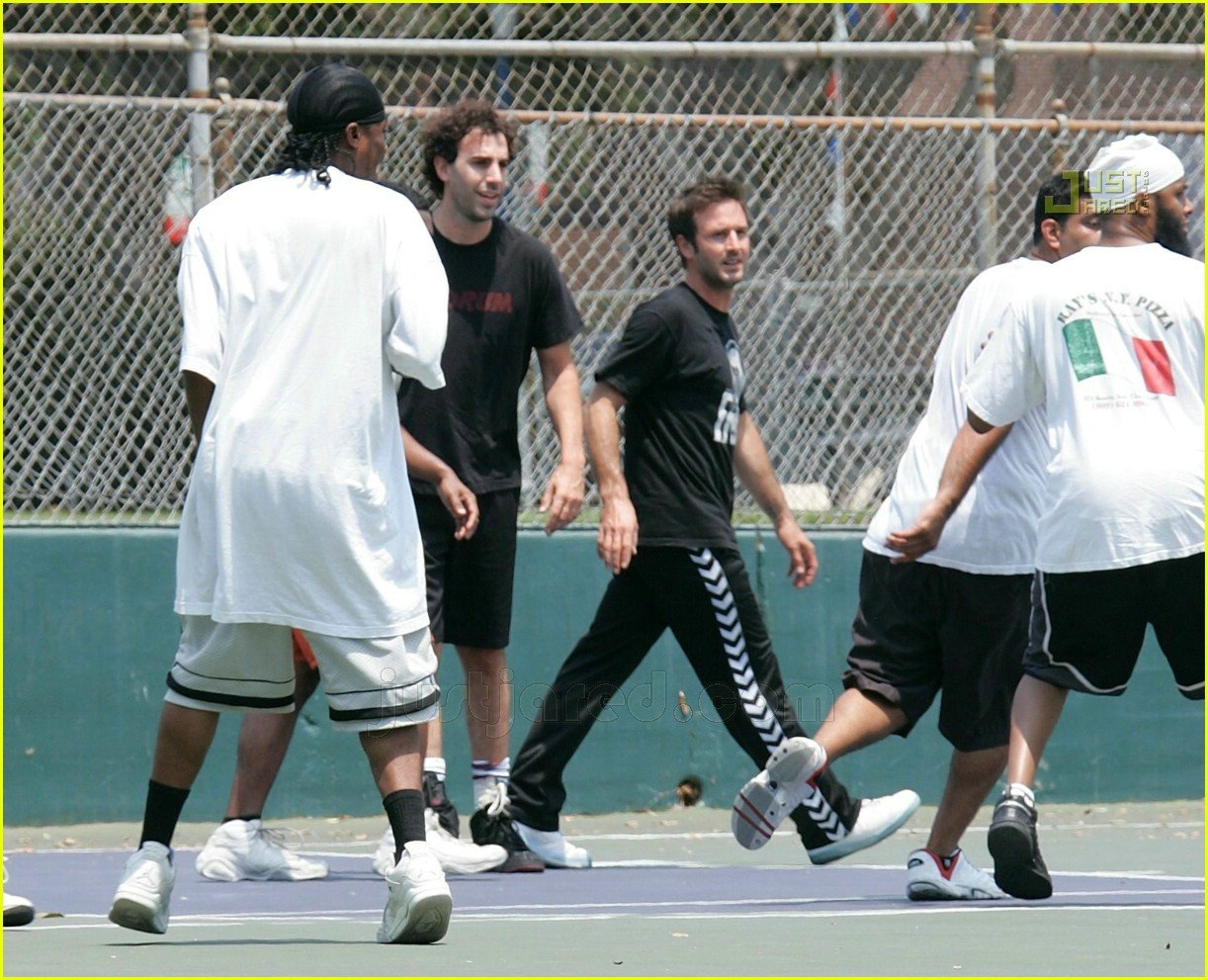 Sacha Baron Cohen's Booyakasha Basketball: Photo 520431 | David ...