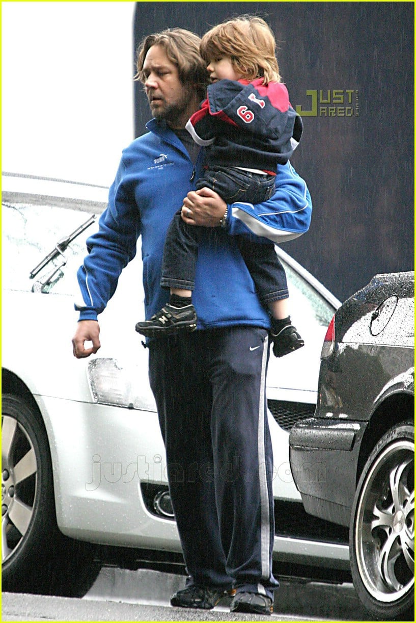 Russell Crowe Beamed Up For Star Trek Movie: Photo 533351 | Pictures ...