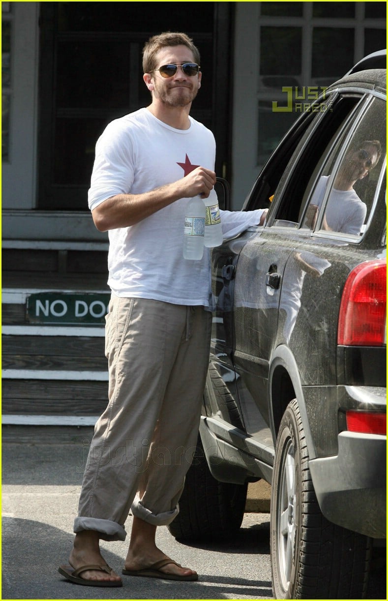 Jake & Reese's Martha's Vineyard Meet-Up: Photo 542021 | Photos | Just ...