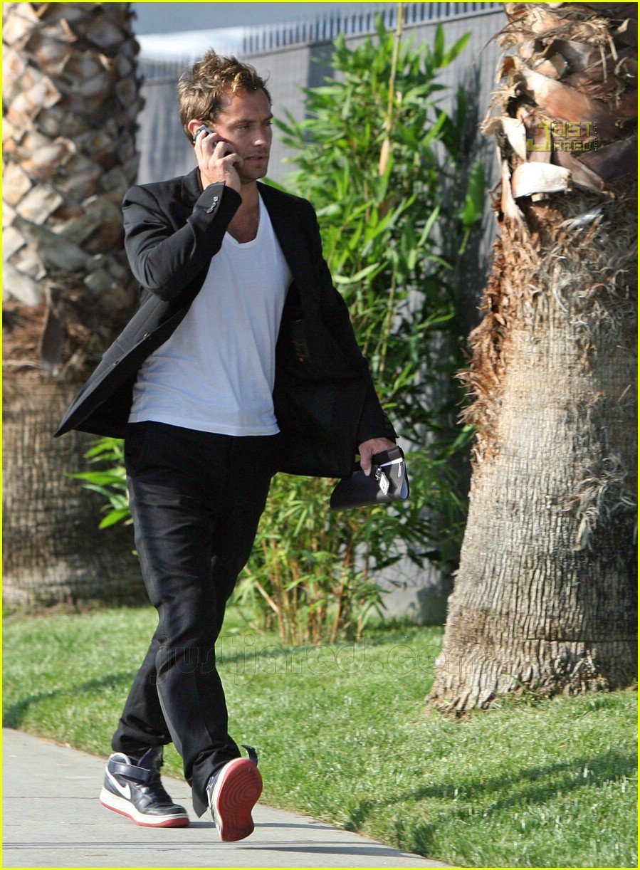 Photo: jude law repossession mambo 03 | Photo 517371 | Just Jared ...