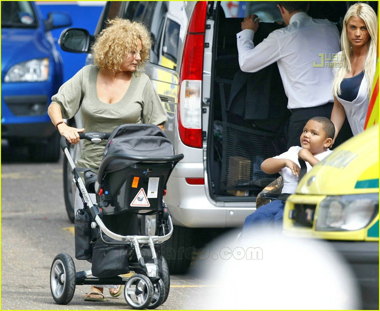 Princess Tiaamii: Mommy-and-Me Time!: Photo 520091 | Celebrity Babies ...