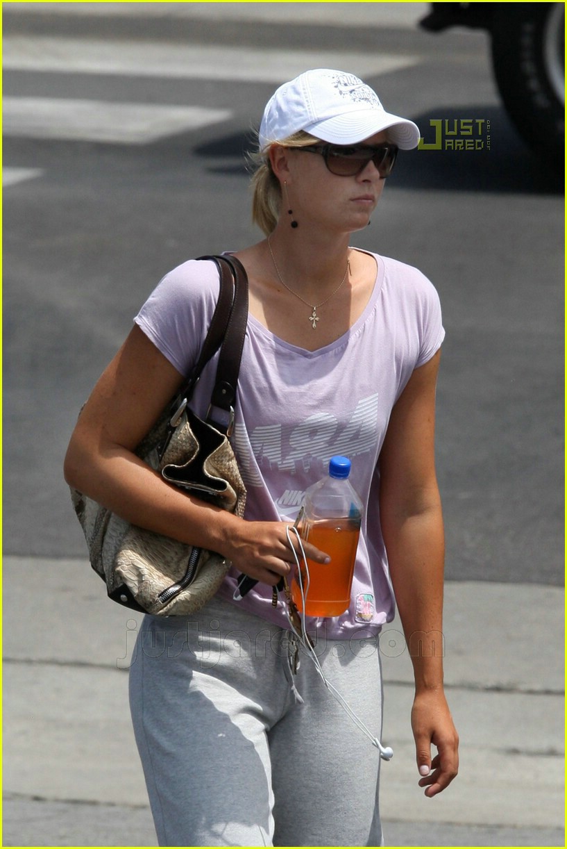 The Sharapova Workout Routine: Photo 528331 | Photos | Just Jared ...