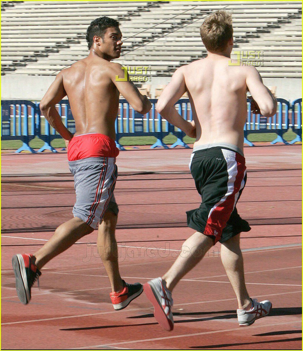 Neil Haskell is Shirtless: Photo 583711 | Photos | Just Jared ...