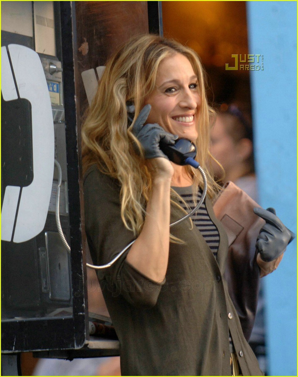 Sarah Jessica Parker's Knee-High Fashion: Photo 620181 | Photos | Just ...