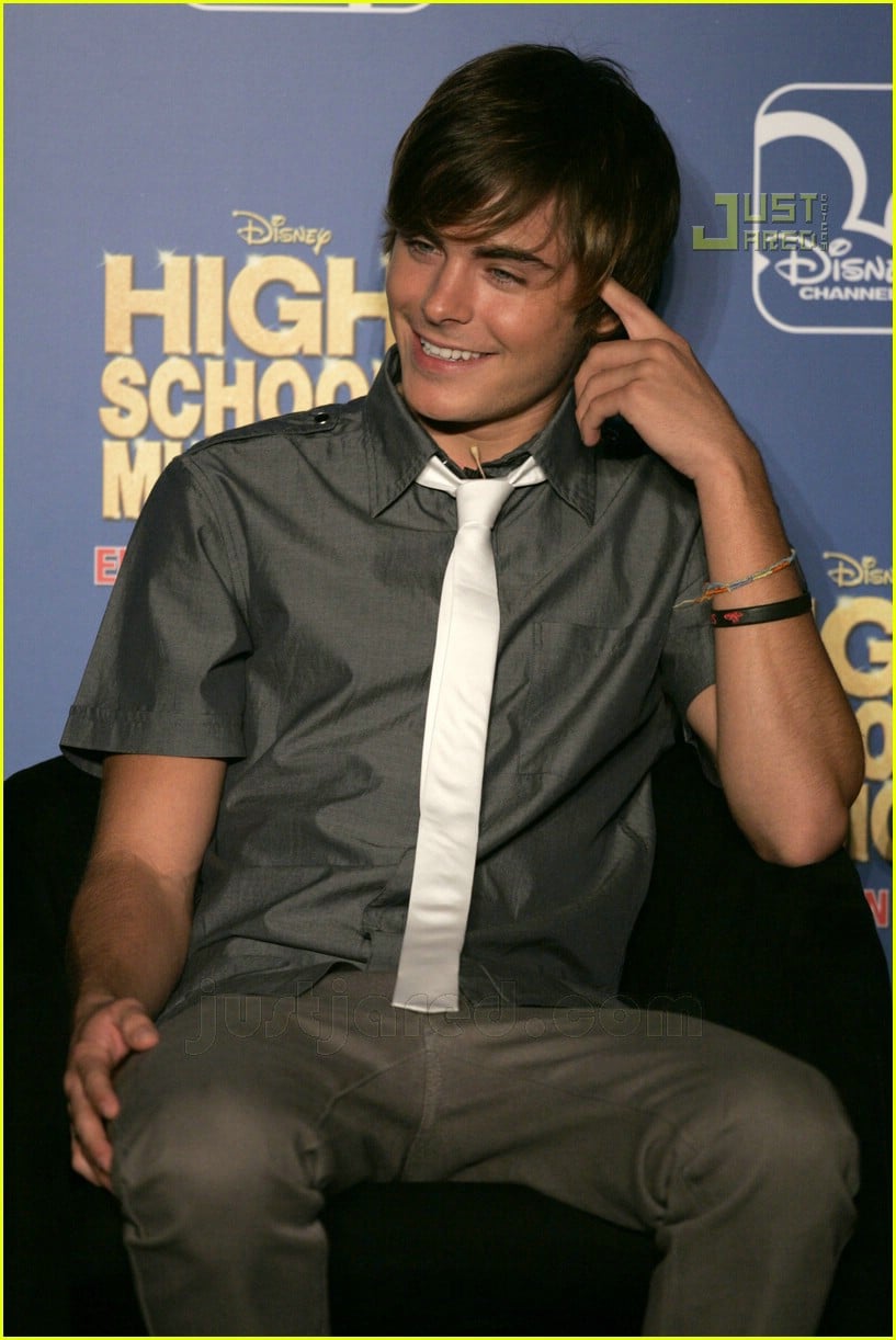 Zac & Vanessa are Tween King & Queen: Photo 561061 | Photos | Just ...