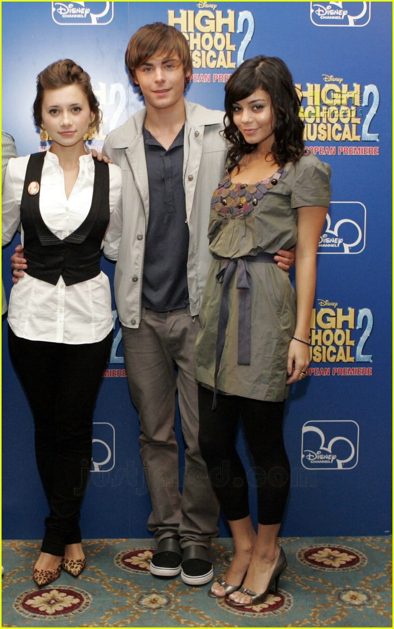 Zac & Vanessa are Tween King & Queen: Photo 561191 | Photos | Just ...