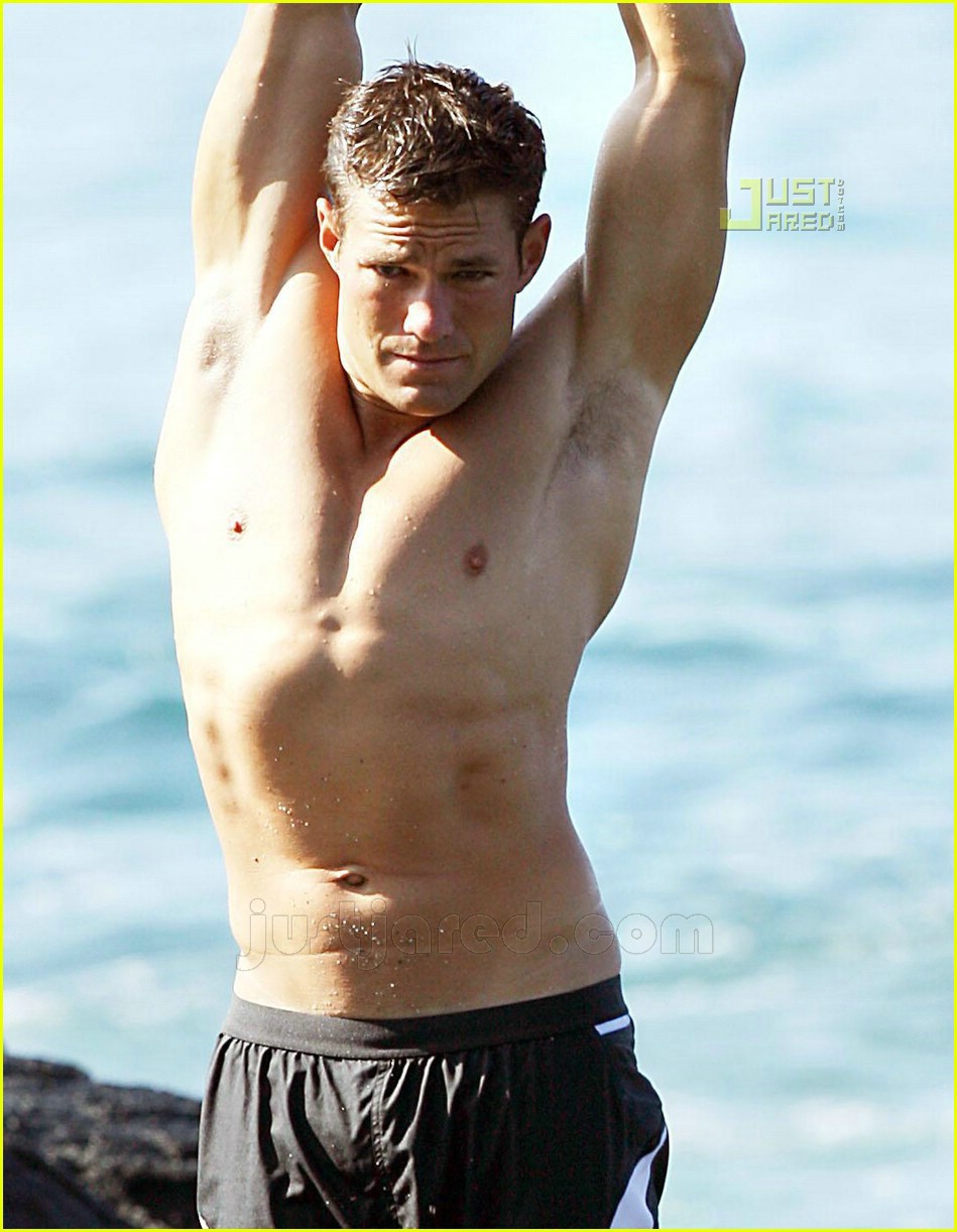 Andy Baldwin's Juggling Act: Photo 675781 | Photos | Just Jared ...