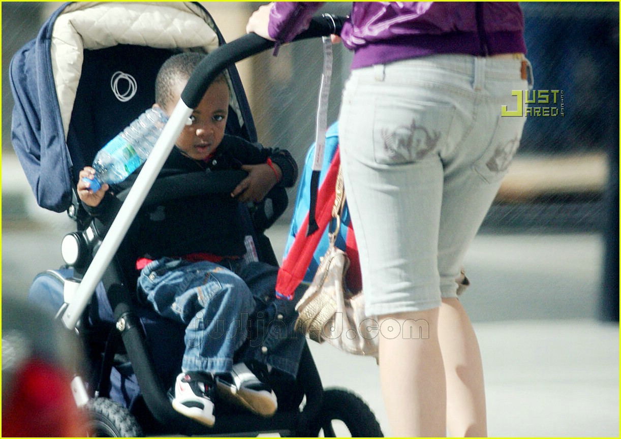 David Banda in Da Big Apple: Photo 656161 | Photos | Just Jared ...