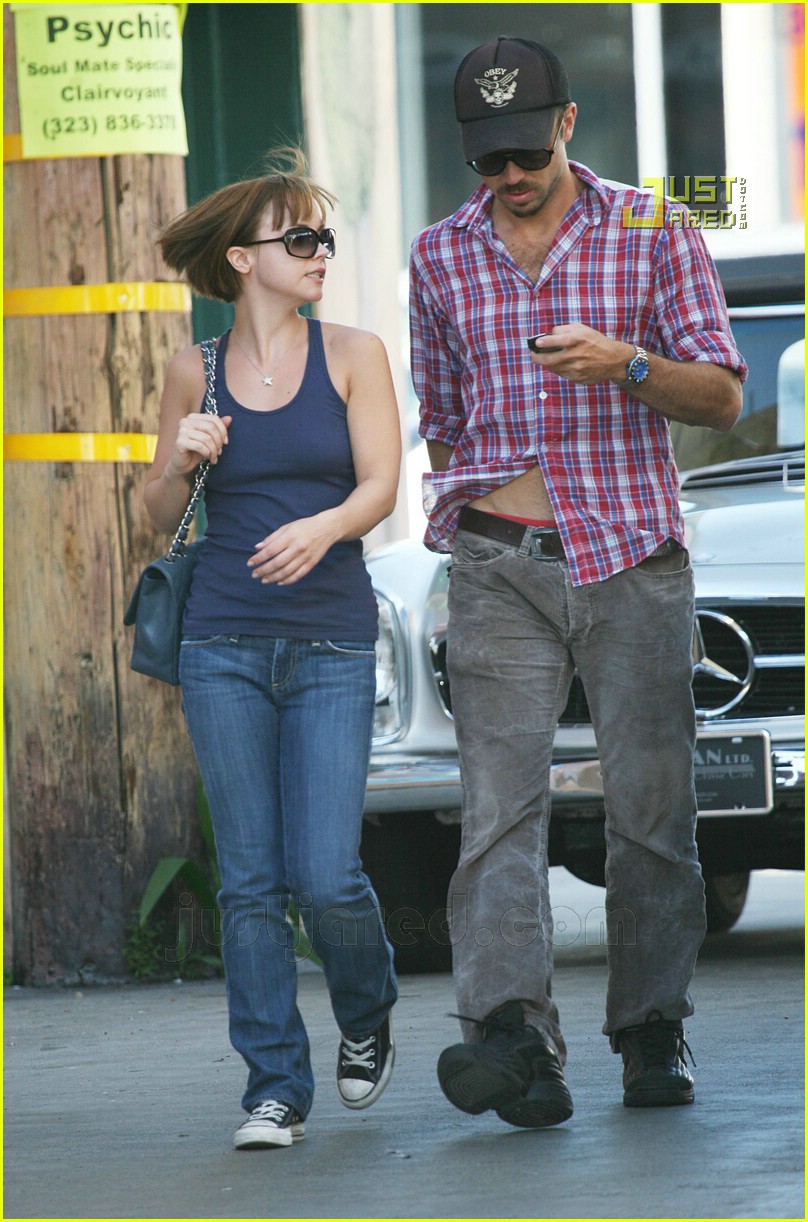 Kick Gurry: Christina Ricci's New Boyfriend: Photo 638931 | Photos ...